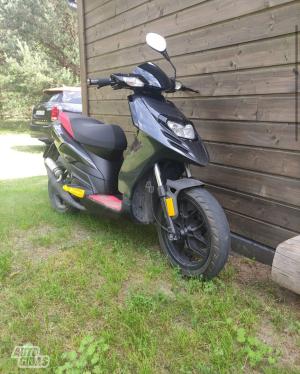 Aprilia SR 2014 Viļņa, ar dzinēja tilpumu 0.00 L un nobraukumu 0 tūkst. km par 950 €, foto  vietnē AUTOMOTO.COM.LV