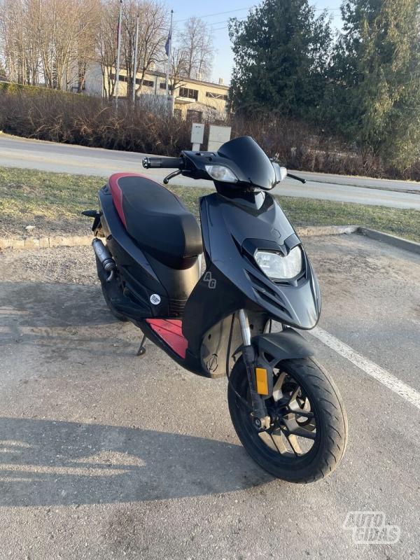 Aprilia SR 2014 in Vilnius, with an engine capacity of 0.00 L and mileage of 0 thousand km for 950 €, photo 4 on AUTOMOTO.COM.LV