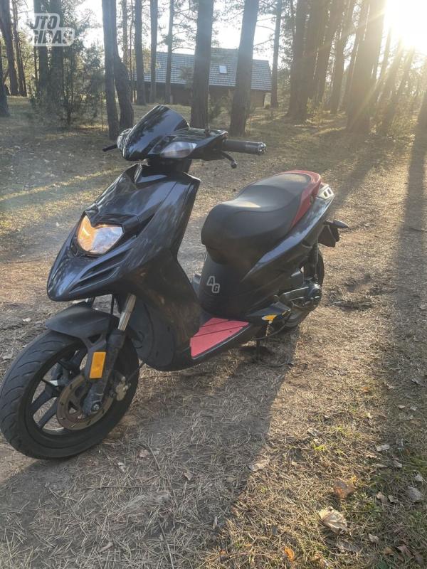 Aprilia SR 2014 in Vilnius, with an engine capacity of 0.00 L and mileage of 0 thousand km for 950 €, photo 5 on AUTOMOTO.COM.LV