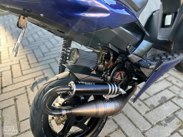 Aprilia SR 2014 in Kaunas, with an engine capacity of 0.00 L and mileage of 0 thousand km for 2200 €, photo 5 on AUTOMOTO.COM.LV