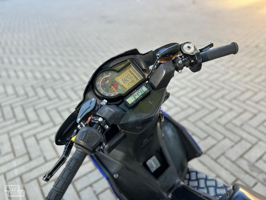 Aprilia SR 2014 in Kaunas, with an engine capacity of 0.00 L and mileage of 0 thousand km for 2200 €, photo 8 on AUTOMOTO.COM.LV
