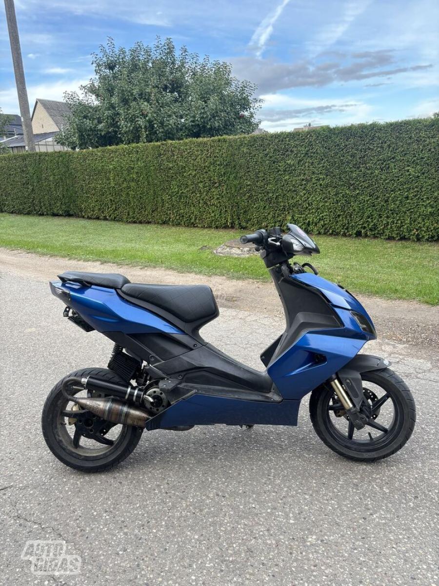 Aprilia SR 2014 in Kaunas, with an engine capacity of 0.00 L and mileage of 0 thousand km for 1700 €, photo 3 on AUTOMOTO.COM.LV