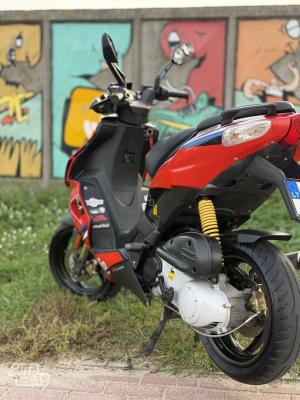 Aprilia SR 2014 Klaipėda, ar dzinēja tilpumu 0.05 L un nobraukumu 16 tūkst. km par 1799 €, foto 5 vietnē AUTOMOTO.COM.LV