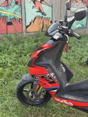 Aprilia SR 2014 Klaipėda, ar dzinēja tilpumu 0.05 L un nobraukumu 16 tūkst. km par 1799 €, foto 6 vietnē AUTOMOTO.COM.LV
