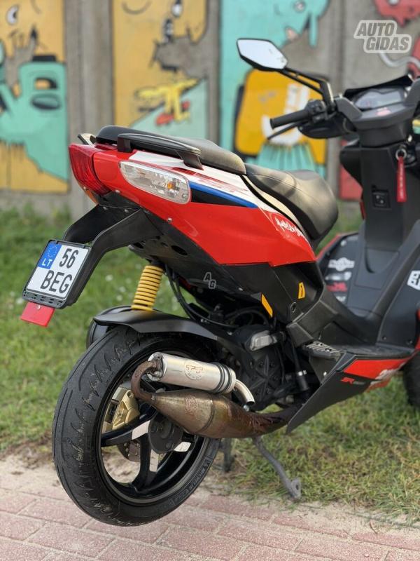 Aprilia SR 2014 Klaipėda, ar dzinēja tilpumu 0.05 L un nobraukumu 16 tūkst. km par 1799 €, foto 7 vietnē AUTOMOTO.COM.LV