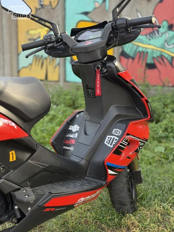 Aprilia SR 2014 Klaipėda, ar dzinēja tilpumu 0.05 L un nobraukumu 16 tūkst. km par 1799 €, foto 8 vietnē AUTOMOTO.COM.LV