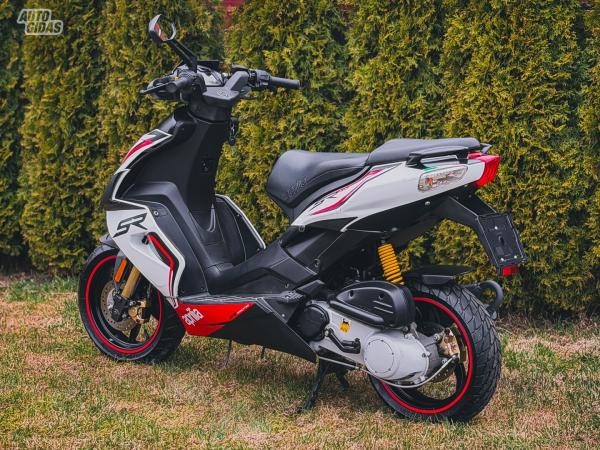 Aprilia SR 2015 Klaipėda, ar dzinēja tilpumu 0.00 L un nobraukumu 0 tūkst. km par 1449 €, foto 3 vietnē AUTOMOTO.COM.LV