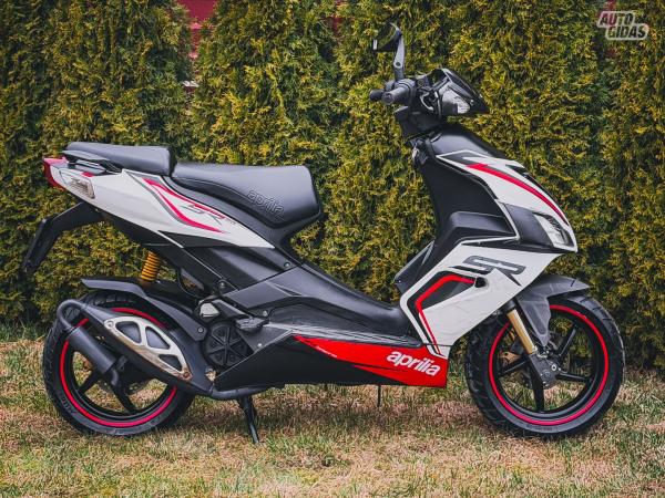 Aprilia SR 2015 Klaipėda, ar dzinēja tilpumu 0.00 L un nobraukumu 0 tūkst. km par 1449 €, foto 5 vietnē AUTOMOTO.COM.LV