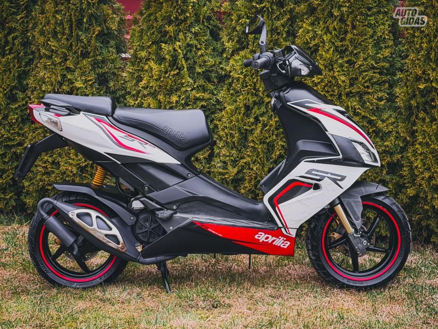 Aprilia SR 2015 Klaipėda, ar dzinēja tilpumu 0.00 L un nobraukumu 0 tūkst. km par 1449 €, foto 5 vietnē AUTOMOTO.COM.LV