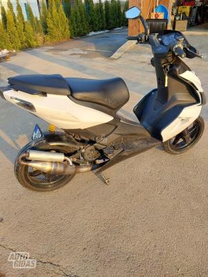 Aprilia SR 2016 in Utena, with an engine capacity of 0.00 L and mileage of 0 thousand km for 1250 €, photo 2 on AUTOMOTO.COM.LV