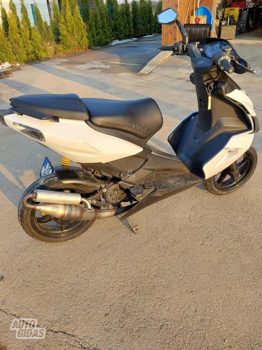 Aprilia SR 2016 in Utena, with an engine capacity of 0.00 L and mileage of 0 thousand km for 1250 €, photo 2 on AUTOMOTO.COM.LV