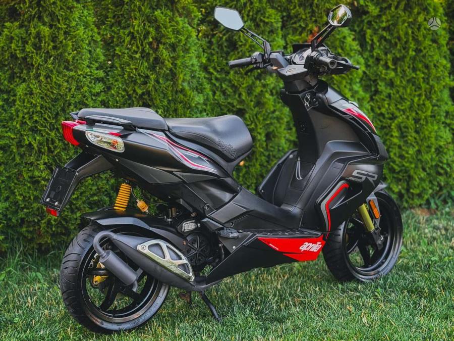 Aprilia SR 2016 in Klaipeda, with an engine capacity of 49.00 L and mileage of 9 thousand km for 1699 €, photo 5 on AUTOMOTO.COM.LV