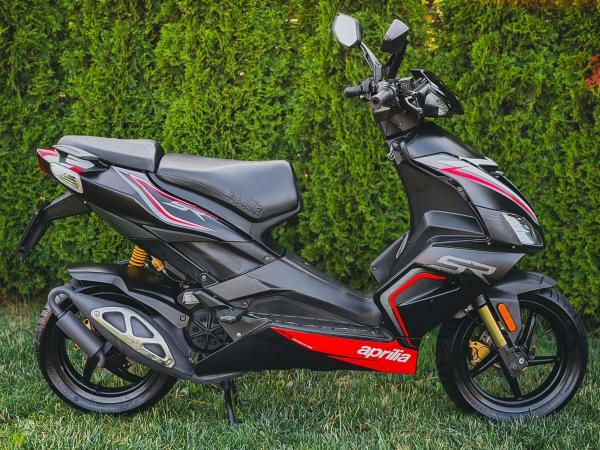 Aprilia SR 2016 in Klaipeda, with an engine capacity of 49.00 L and mileage of 9 thousand km for 1699 €, photo 5 on AUTOMOTO.COM.LV