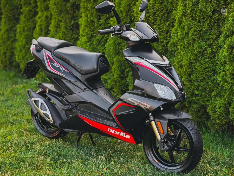 Aprilia SR 2016 in Klaipeda, with an engine capacity of 49.00 L and mileage of 9 thousand km for 1699 €, photo 7 on AUTOMOTO.COM.LV