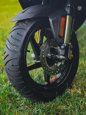 Aprilia SR 2016 in Klaipeda, with an engine capacity of 49.00 L and mileage of 9 thousand km for 1699 €, photo 12 on AUTOMOTO.COM.LV