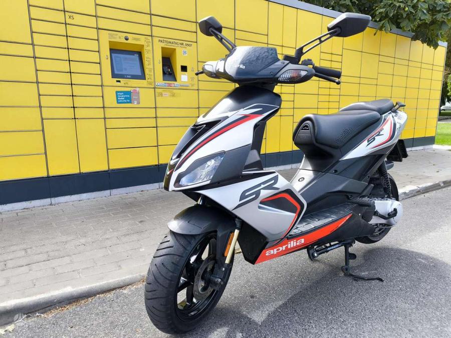 Aprilia SR 2016 in Panevezys, with an engine capacity of 50.00 L and mileage of 10 thousand km for 2150 €, photo 1 on AUTOMOTO.COM.LV