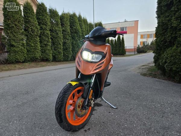 Aprilia SR 2017 in Vilnius, with an engine capacity of 0.00 L and mileage of 0 thousand km for 1550 €, photo 1 on AUTOMOTO.COM.LV