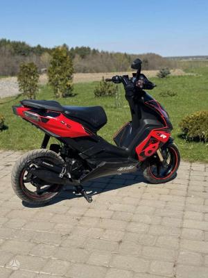 Aprilia SR 2017 Alīta, ar dzinēja tilpumu 49.00 L un nobraukumu 23 tūkst. km par 2000 €, foto 8 vietnē AUTOMOTO.COM.LV