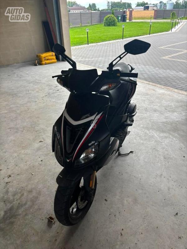 Aprilia SR 2017 in Marijampole, with an engine capacity of 0.00 L and mileage of 0 thousand km for 1750 €, photo 3 on AUTOMOTO.COM.LV