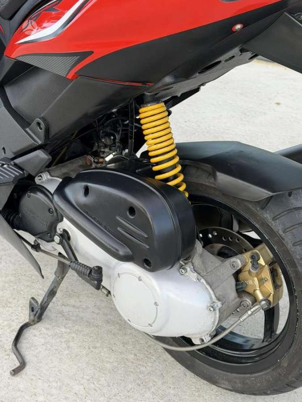 Aprilia SR 2017 Panevēža, ar dzinēja tilpumu 50.00 L un nobraukumu 7 tūkst. km par 1850 €, foto 9 vietnē AUTOMOTO.COM.LV