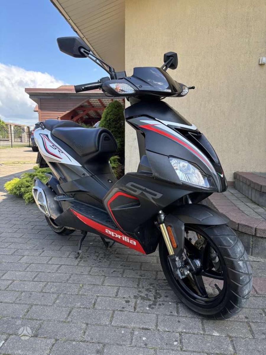 Aprilia SR 2018 in Klaipeda, with an engine capacity of 50.00 L and mileage of 7 thousand km for 1650 €, photo 1 on AUTOMOTO.COM.LV