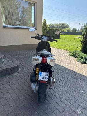 Aprilia SR 2018 in Klaipeda, with an engine capacity of 50.00 L and mileage of 7 thousand km for 1650 €, photo 6 on AUTOMOTO.COM.LV