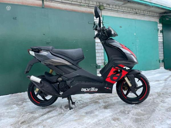 Aprilia SR 2020 in Kaunas, with an engine capacity of 50.00 L and mileage of 18 thousand km for 1750 €, photo 4 on AUTOMOTO.COM.LV