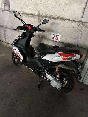 Aprilia SR 2020 in Kaunas, with an engine capacity of 49.00 L and mileage of 9 thousand km for 2150 €, photo 4 on AUTOMOTO.COM.LV