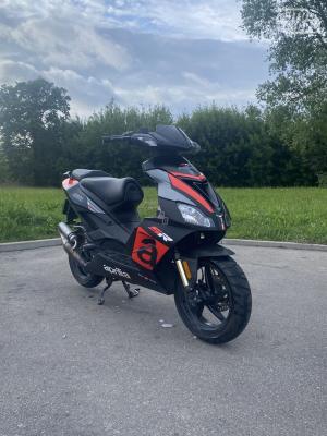 Aprilia SR 2020 Kretinga, ar dzinēja tilpumu 0.00 L un nobraukumu 0 tūkst. km par 2100 €, foto 3 vietnē AUTOMOTO.COM.LV