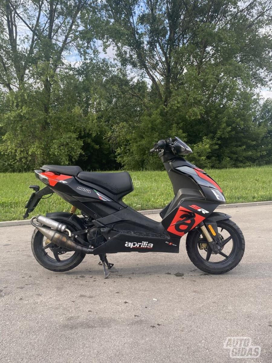 Aprilia SR 2020 Kretinga, ar dzinēja tilpumu 0.00 L un nobraukumu 0 tūkst. km par 2100 €, foto 4 vietnē AUTOMOTO.COM.LV