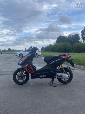 Aprilia SR 2020 Kretinga, ar dzinēja tilpumu 0.00 L un nobraukumu 0 tūkst. km par 2100 €, foto 5 vietnē AUTOMOTO.COM.LV