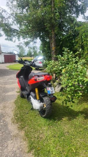 Aprilia SR 2020 Druskininkai, ar dzinēja tilpumu 0.05 L un nobraukumu 7 tūkst. km par 2250 €, foto 5 vietnē AUTOMOTO.COM.LV