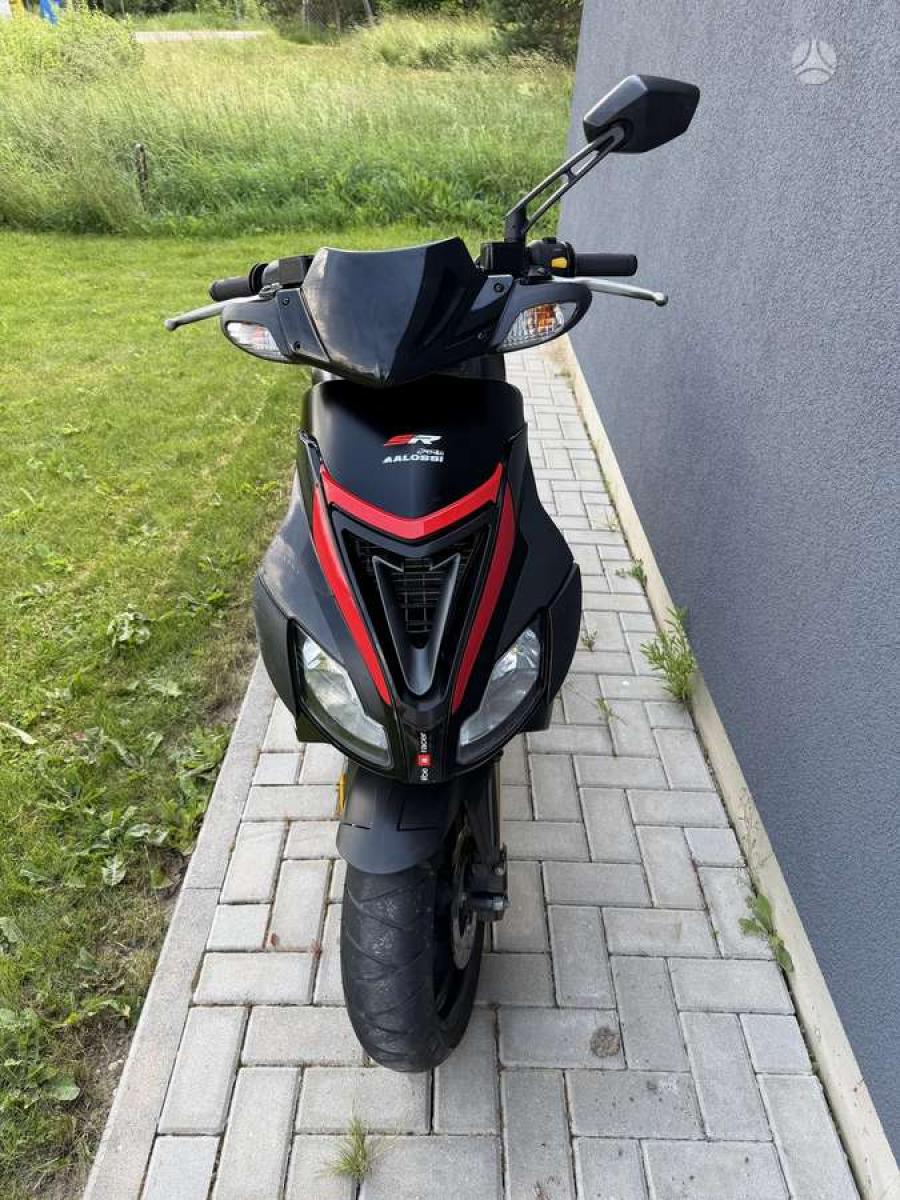 Aprilia SR 2020 in Utena, with an engine capacity of 49.00 L and mileage of 14 thousand km for 1650 €, photo 6 on AUTOMOTO.COM.LV