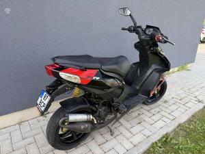 Aprilia SR 2020 in Utena, with an engine capacity of 49.00 L and mileage of 14 thousand km for 1650 €, photo 8 on AUTOMOTO.COM.LV