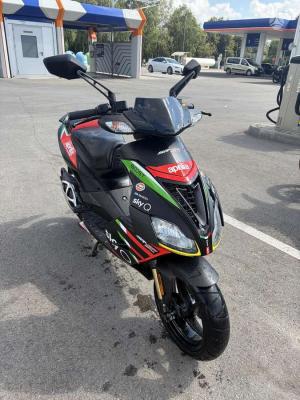 Aprilia SR 2020 in Salcininkai, with an engine capacity of 49.00 L and mileage of 6 thousand km for 2100 €, photo 3 on AUTOMOTO.COM.LV
