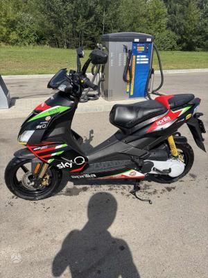 Aprilia SR 2020 in Salcininkai, with an engine capacity of 49.00 L and mileage of 6 thousand km for 2100 €, photo 4 on AUTOMOTO.COM.LV