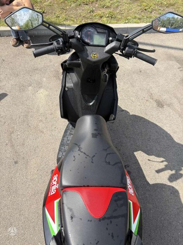 Aprilia SR 2020 in Salcininkai, with an engine capacity of 49.00 L and mileage of 6 thousand km for 2100 €, photo 7 on AUTOMOTO.COM.LV