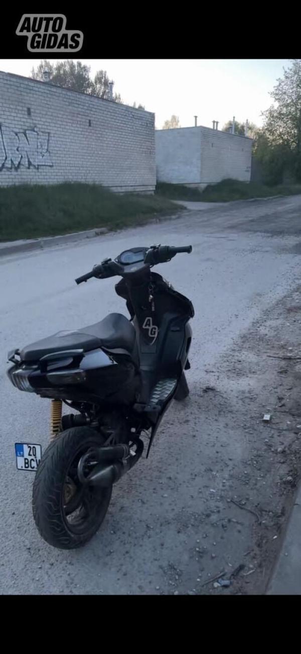 Aprilia SR 2020 Palanga, ar dzinēja tilpumu 0.00 L un nobraukumu 0 tūkst. km par 1600 €, foto 8 vietnē AUTOMOTO.COM.LV