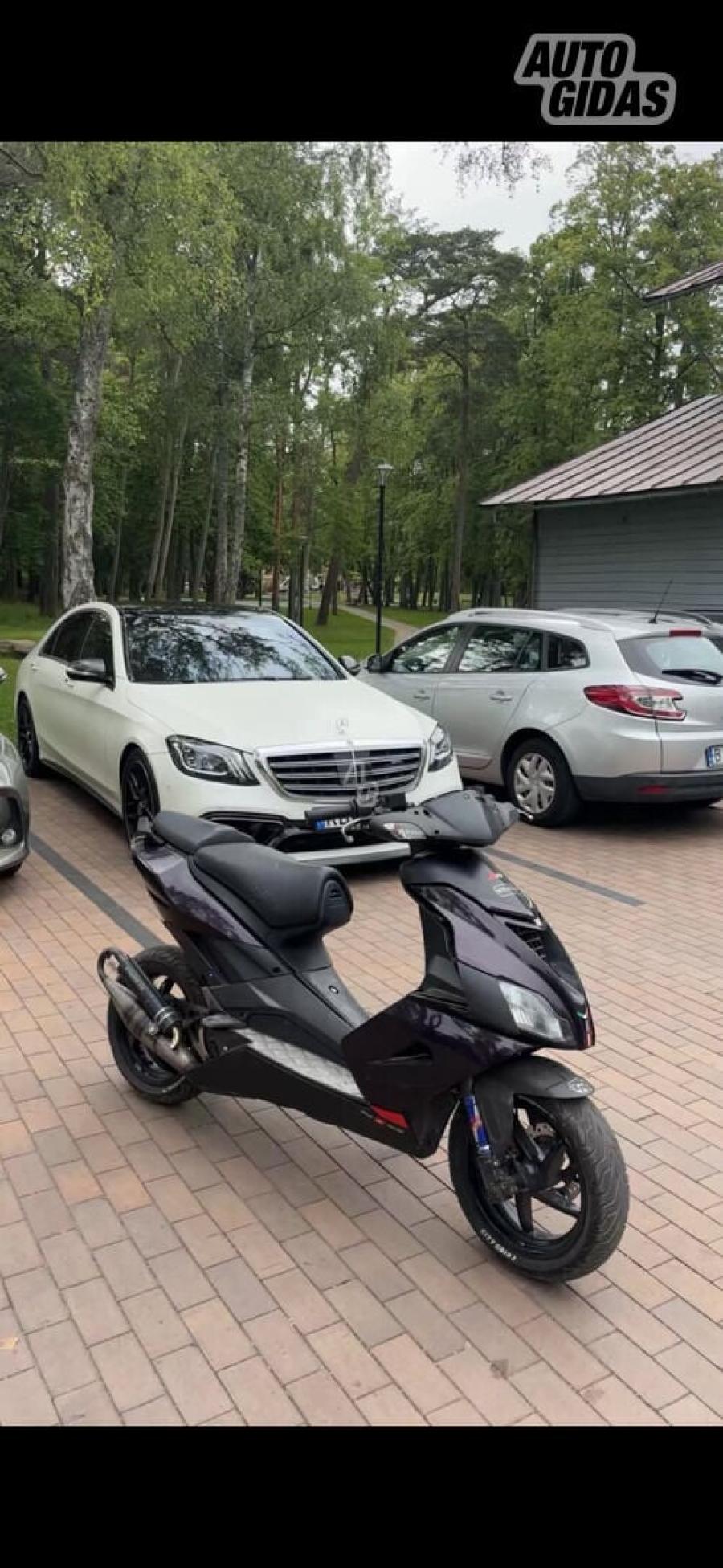 Aprilia SR 2020 Palanga, ar dzinēja tilpumu 0.00 L un nobraukumu 0 tūkst. km par 1600 €, foto 9 vietnē AUTOMOTO.COM.LV