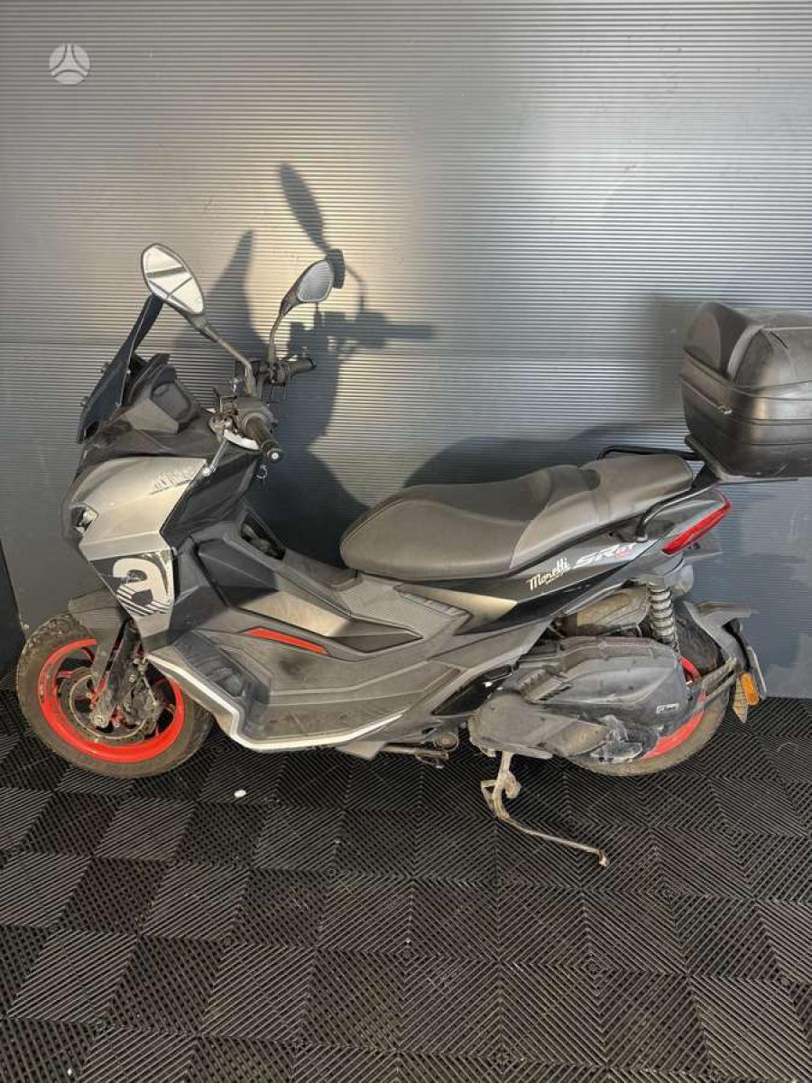 Aprilia SR 2022 in Taurage, with an engine capacity of 0.13 L and mileage of 40 thousand km for 1350 €, photo 7 on AUTOMOTO.COM.LV