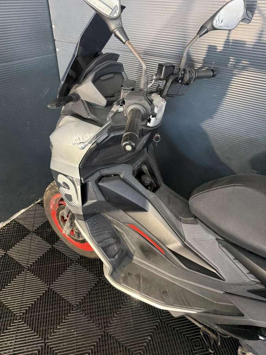 Aprilia SR 2022 in Taurage, with an engine capacity of 0.13 L and mileage of 40 thousand km for 1350 €, photo 8 on AUTOMOTO.COM.LV