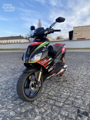 Aprilia SR 2022 in Klaipeda, with an engine capacity of 0.00 L and mileage of 0 thousand km for 2300 €, photo  on AUTOMOTO.COM.LV