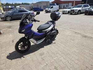 Aprilia SR 2022 in Vilnius, with an engine capacity of 0.13 L and mileage of 8 thousand km for 2450 €, photo 8 on AUTOMOTO.COM.LV