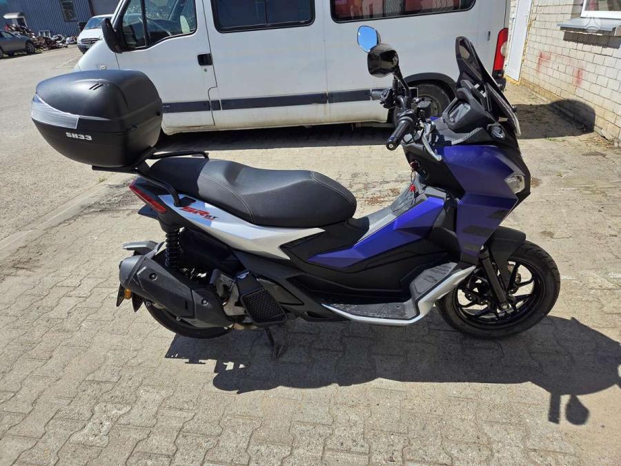 Aprilia SR 2022 in Vilnius, with an engine capacity of 0.13 L and mileage of 8 thousand km for 2450 €, photo 10 on AUTOMOTO.COM.LV