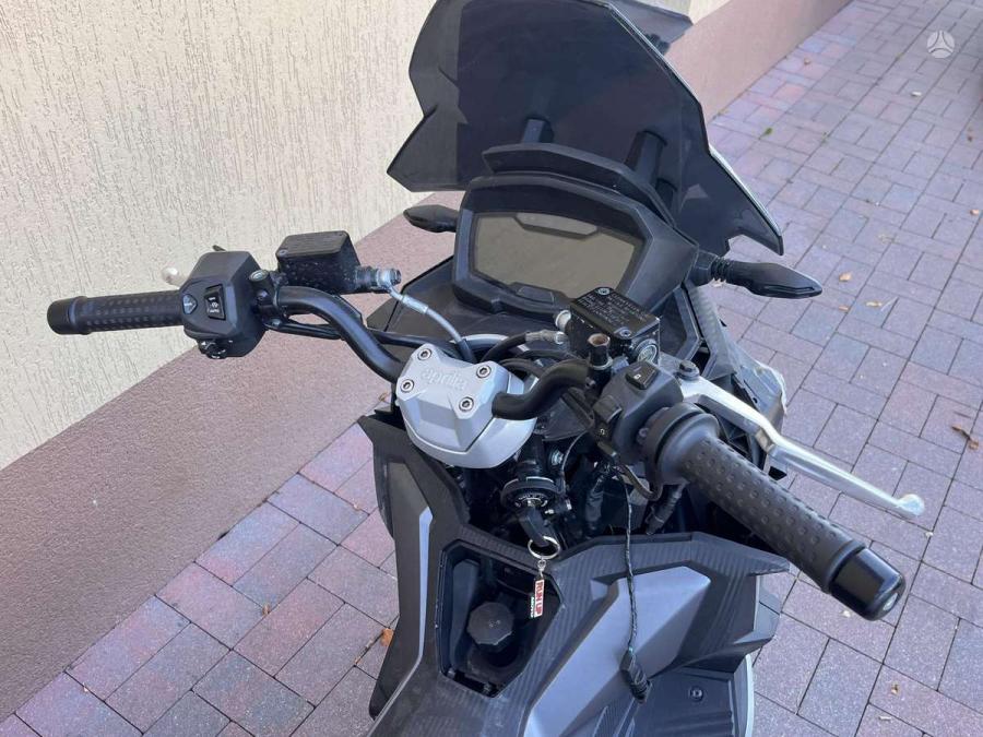 Aprilia SR 2022 in Taurage, with an engine capacity of 0.13 L and mileage of 10 thousand km for 1550 €, photo 7 on AUTOMOTO.COM.LV