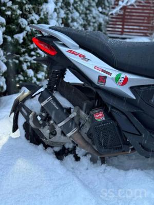 Aprilia SR 2024 Rīga, ar dzinēja tilpumu 7.00 L un nobraukumu 0 tūkst. km par 3500 €, foto 5 vietnē AUTOMOTO.COM.LV
