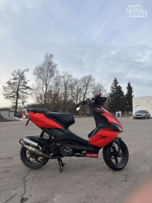Sarkans Aprilia SR 2008 Radviliškis, ar dzinēja tilpumu 0.00 L un nobraukumu 0 tūkst. km par 1300 €, foto 2 vietnē AUTOMOTO.COM.LV