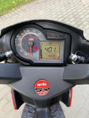Sarkans Aprilia SR 2013 Kretinga, ar dzinēja tilpumu 50.00 L un nobraukumu 19 tūkst. km par 1850 €, foto 8 vietnē AUTOMOTO.COM.LV