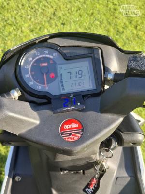 White Aprilia SR 2015 in Vilnius, with an engine capacity of 0.00 L and mileage of 0 thousand km for 1850 €, photo 8 on AUTOMOTO.COM.LV
