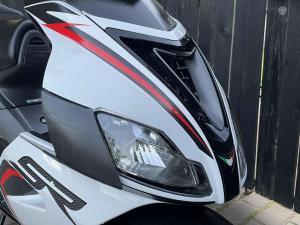 White Aprilia SR 2015 in Prienai, with an engine capacity of 0.00 L and mileage of 18 thousand km for 1790 €, photo 10 on AUTOMOTO.COM.LV